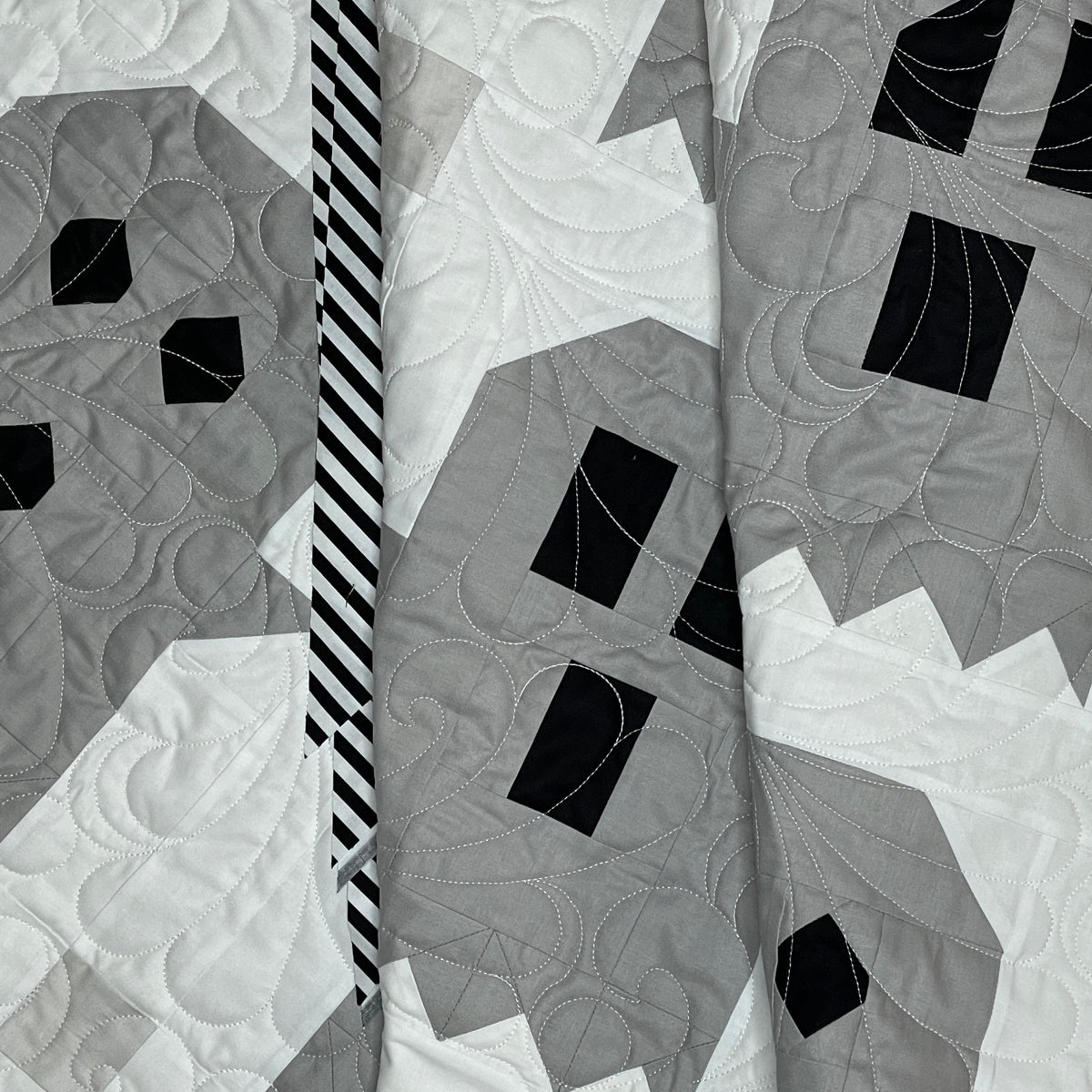 Friendly Phantoms Pattern + Fabric Kit – Sew Much Moore